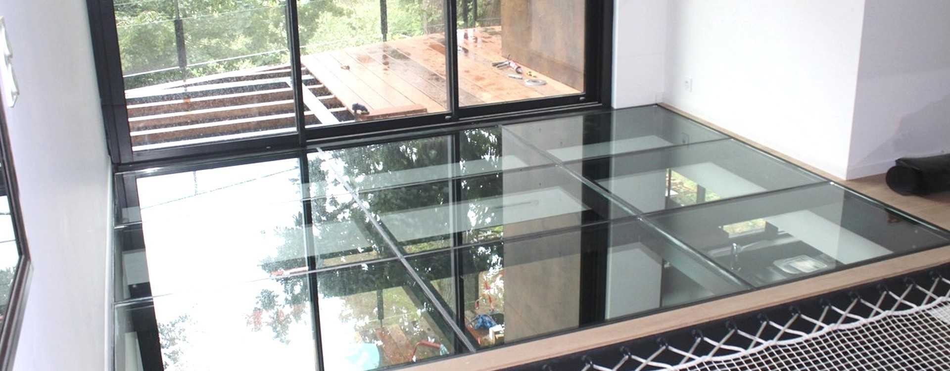Tout savoir sur les dalles de verre